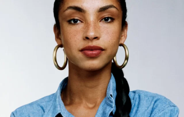 Sade Adu Biography, Age ,Net Worth, Wiki, Real Name, Children ...